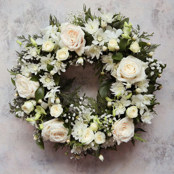 Full Circle Funeral Wreath – Elegant Tribute Flowers for Memorials